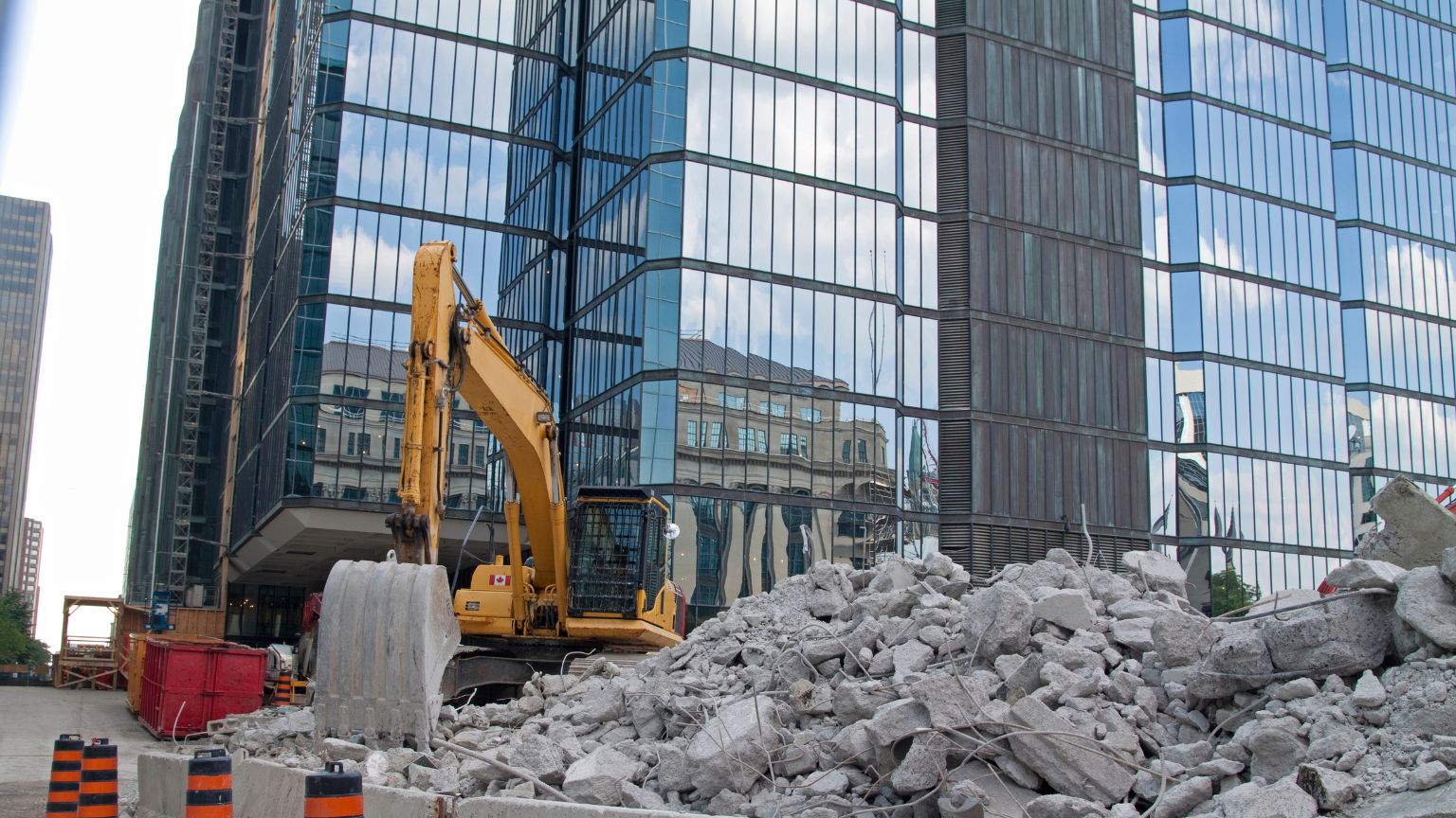 ¿Cómo planificar una demolición segura y eficiente?